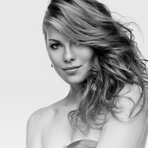 Elizaveta Frolova - Pianist