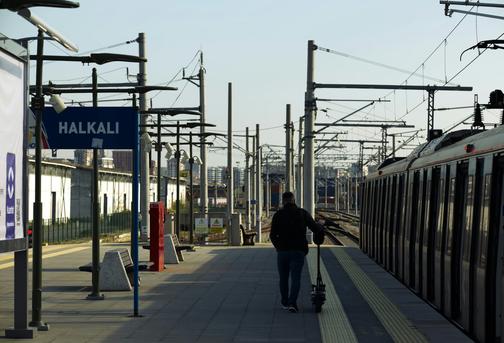 Halkali Station, Istanbul: Info, Location & Facilities
