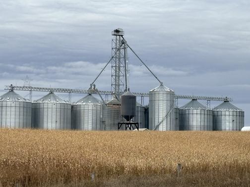 Agricultural Equipment & Storage Solutions – Ag Motion